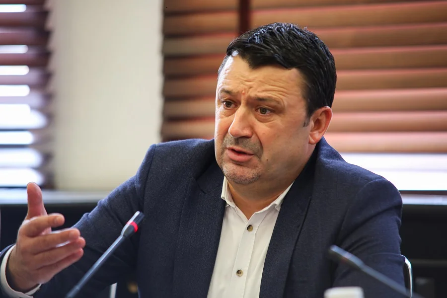 Beqa: Kurti mund të bëj filma, por s’mund t’i ik Prokurorisë - Gazeta ...