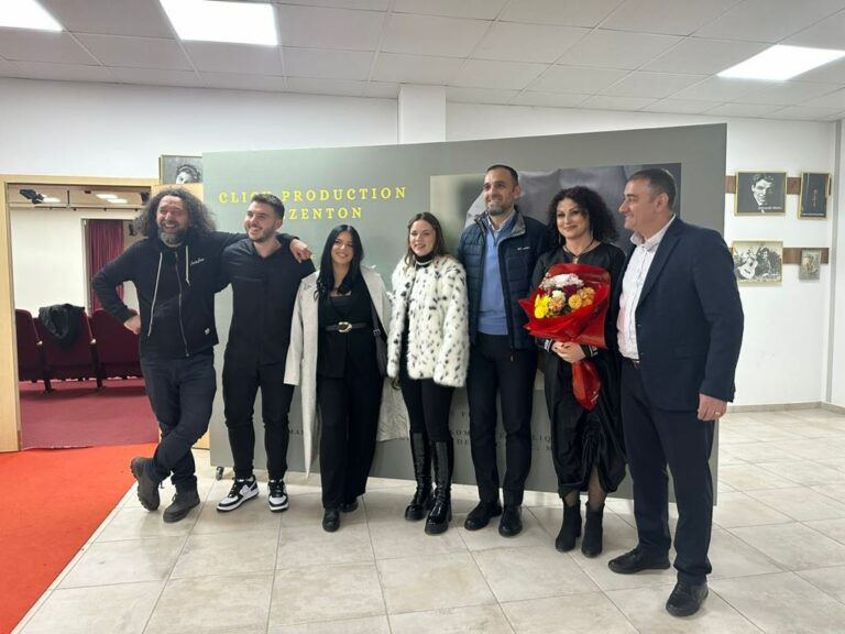 Jepet premier filmi i Alban Makollit, “Will You Marry Me” - Gazeta Express