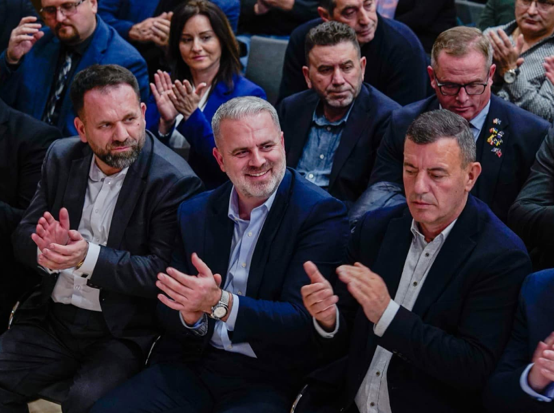 Visar Azemi për tubimin në Vjenë: Bashkatdhetarët po tregojnë ...