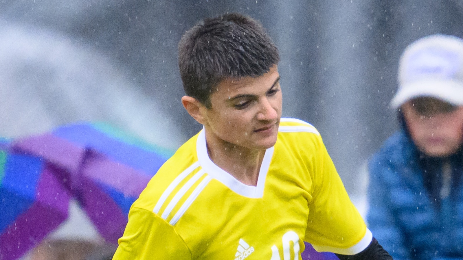 Mesfushori i kombëtares shqiptare kalon në Portugali - Gazeta Express