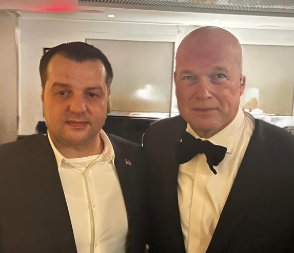 Devolli takon ambasadorin e ri amerikan në NATO, si dhe senatorë e ...