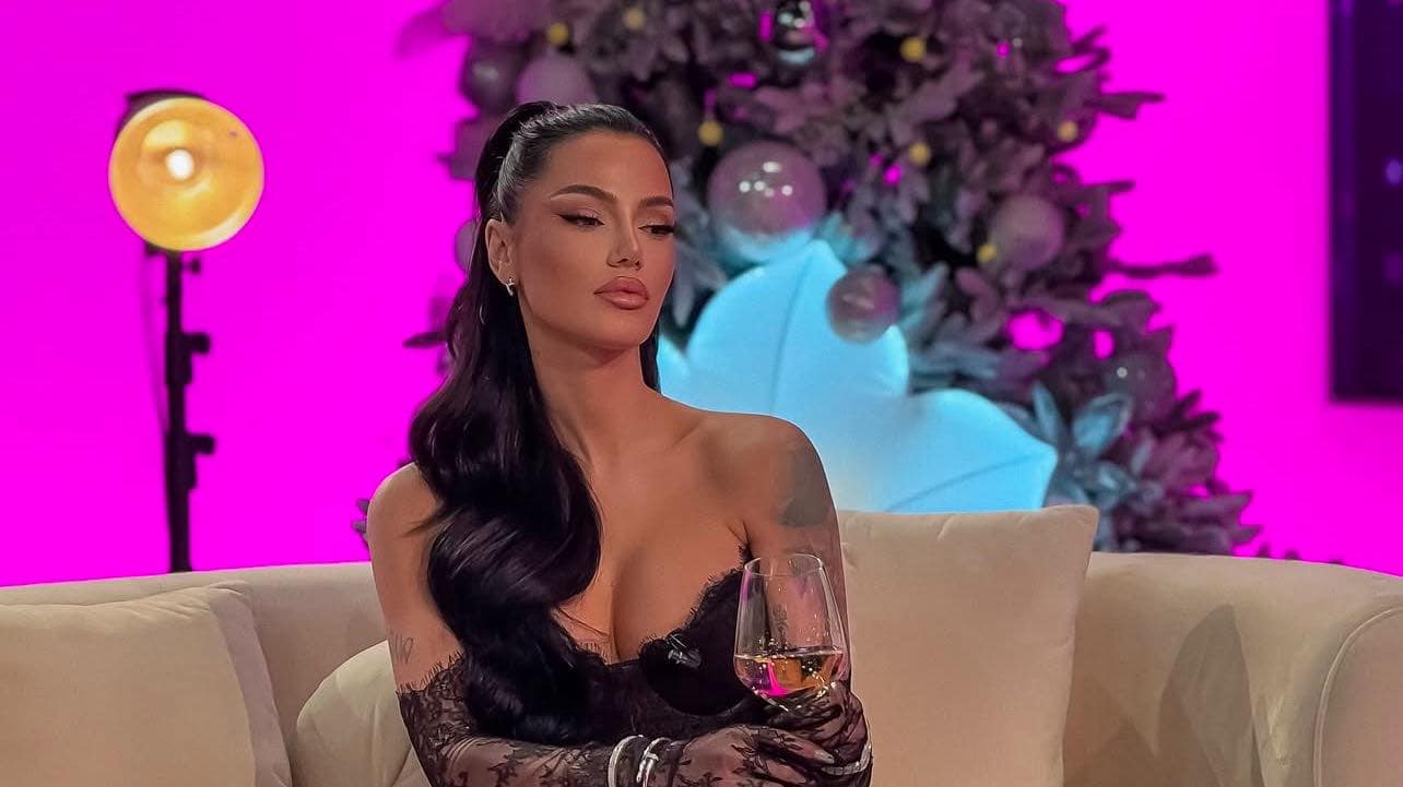 Morena Taraku flet për suksesin në serialin turk dhe këngën në shqip - Gazeta Express