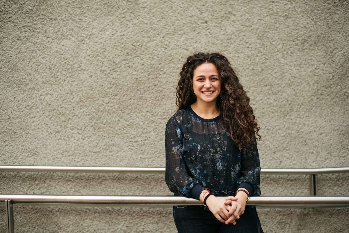 Intervista/ Renea Behluli: «Artistët kosovarë kanë nevojë për një qasje ...