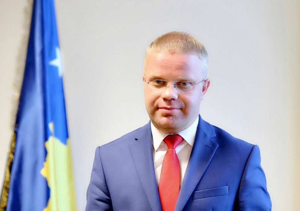 Avokati Bajraktari: Rasti i kryeministrit për keqardhje, mund të ... Avokati Bajraktari: Rasti i kryeministrit për keqardhje, mund të ...