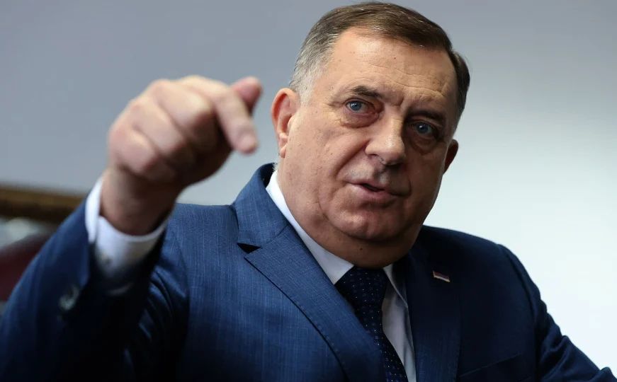 Dodik i kërkon gjykatës në Bosnje t’ia zëvendësojë me gjobë dënimin me ...