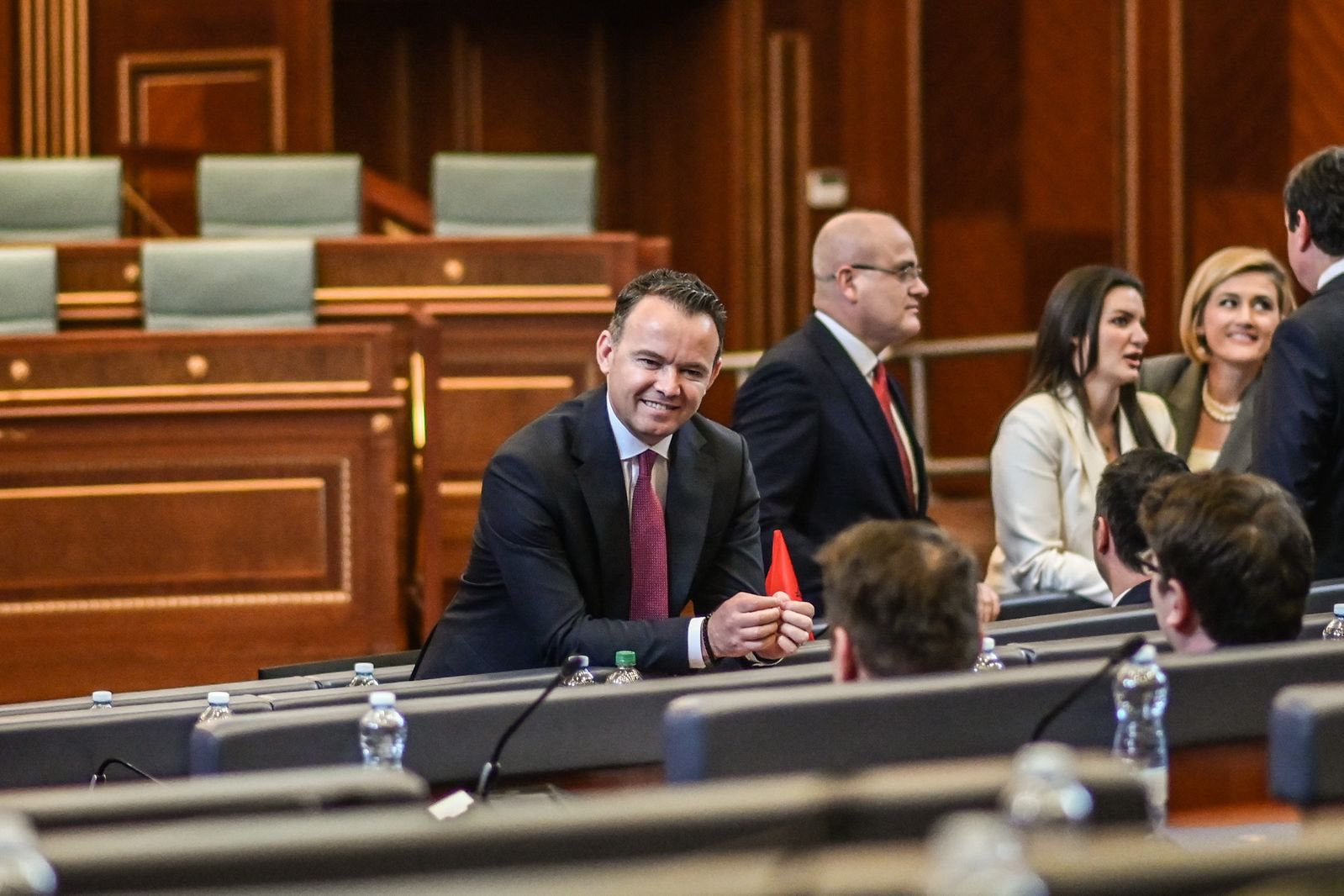 Faton Peci: Mirëmëngjes nga qeveria kujdestare në detyrë, e cila edhe ...