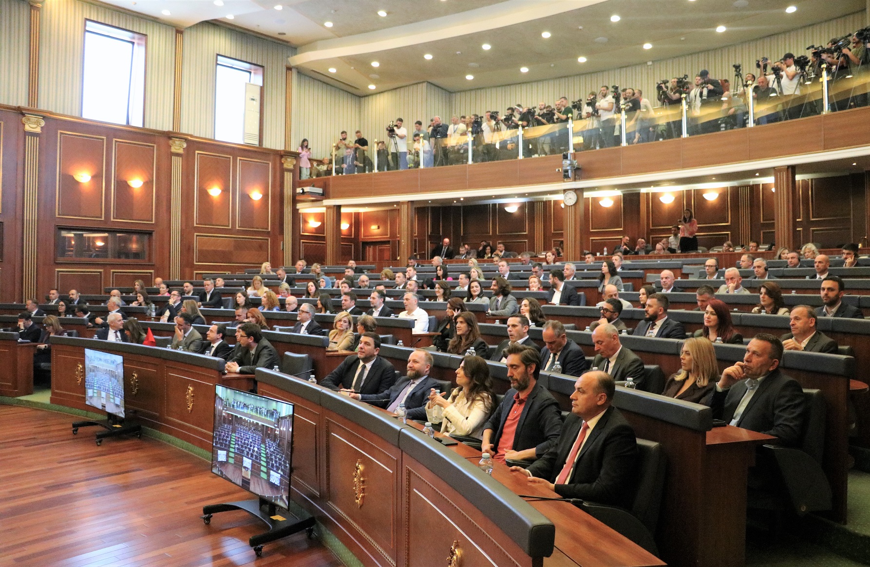 Vazhdimi i seancës konstituive nesër nga ora 10:00 a do të lejojë ...