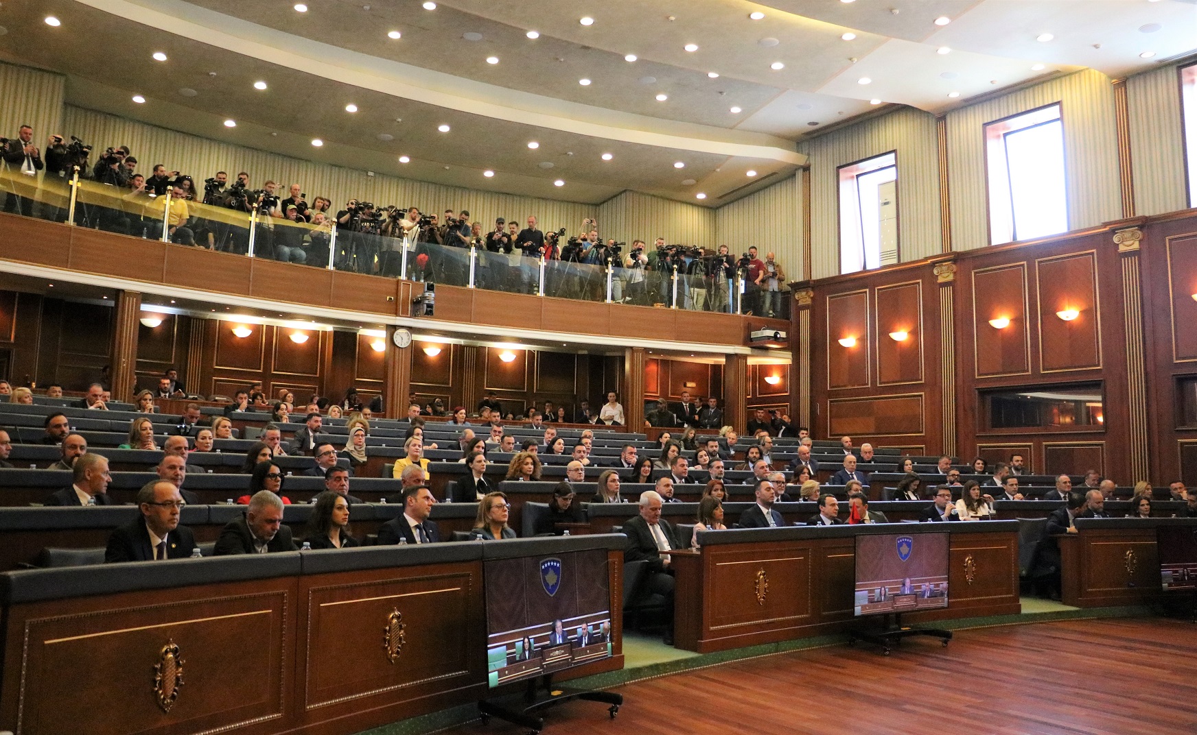 Ngërçi institucional, Rashiti: Nuk ka maturi, Kosova është dërrmuar ...