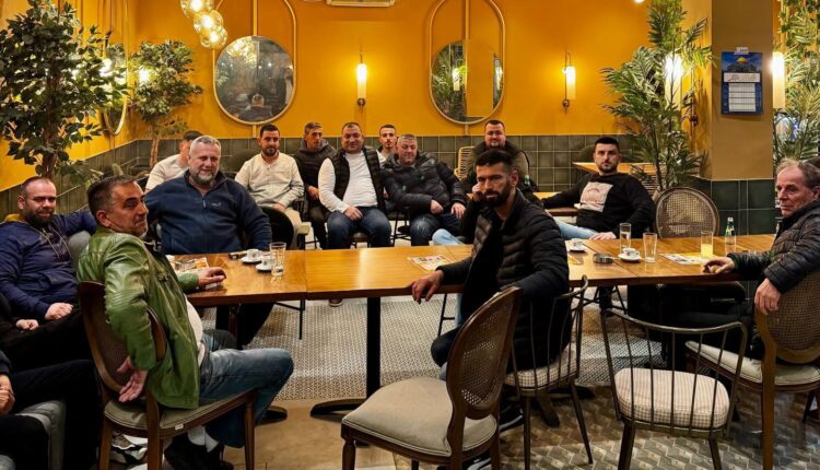 Një pjesë e lagjes Dizhon të revoltuar nga VLEN, i bashkohen BDI-së ...