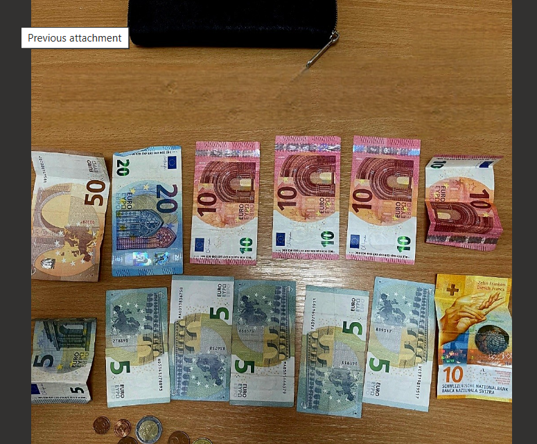 Shembull qytetarie në Shtime: Qytetari dorëzon portofolin e gjetur me ...