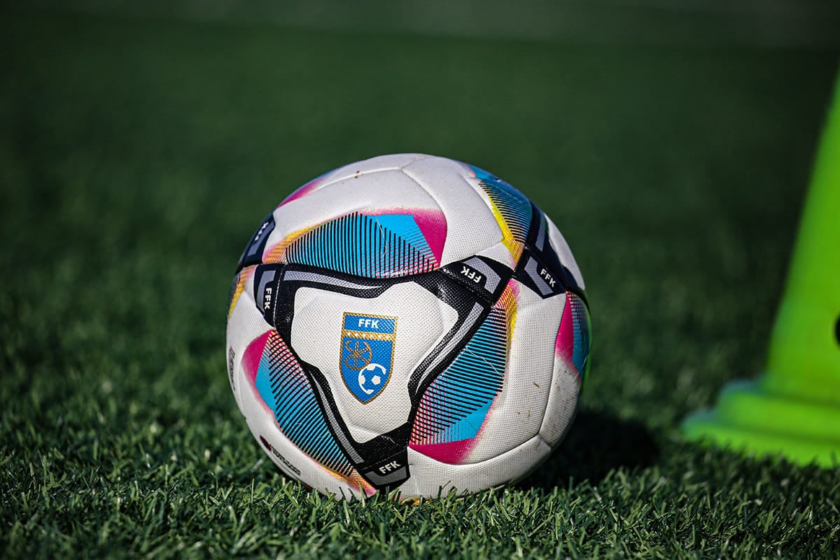 Fillon kriza financiare në futboll - Shteti i ndalon përftimet ...