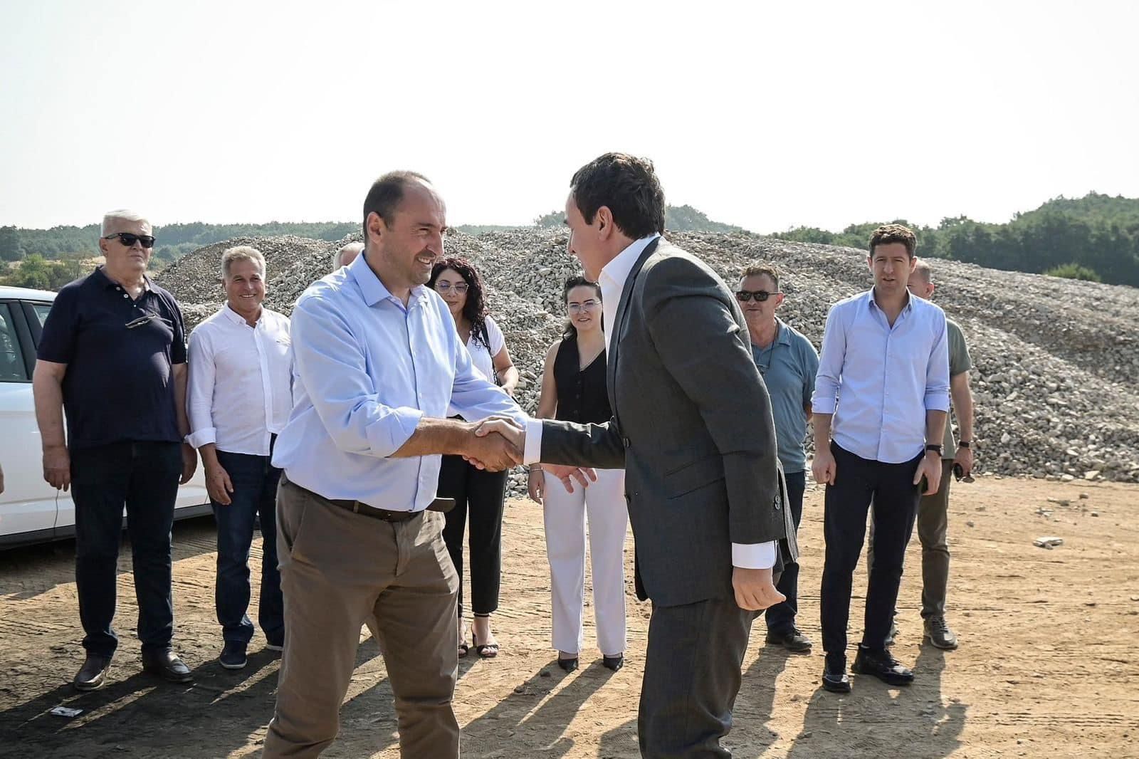 Kurti bashkë me Aliun nesër vendosin gurthemelin në një porjekt të ...