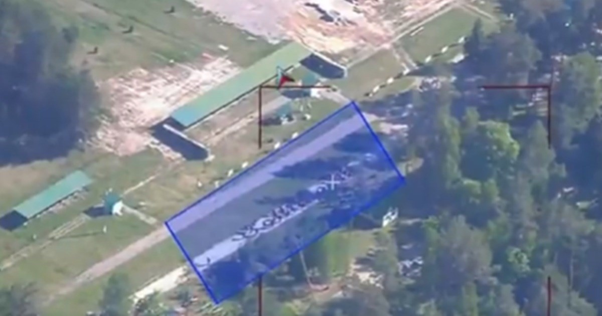 Rusët goditën një kamp ushtarak ukrainas, sulmi ndodhi derisa ushtarët ...