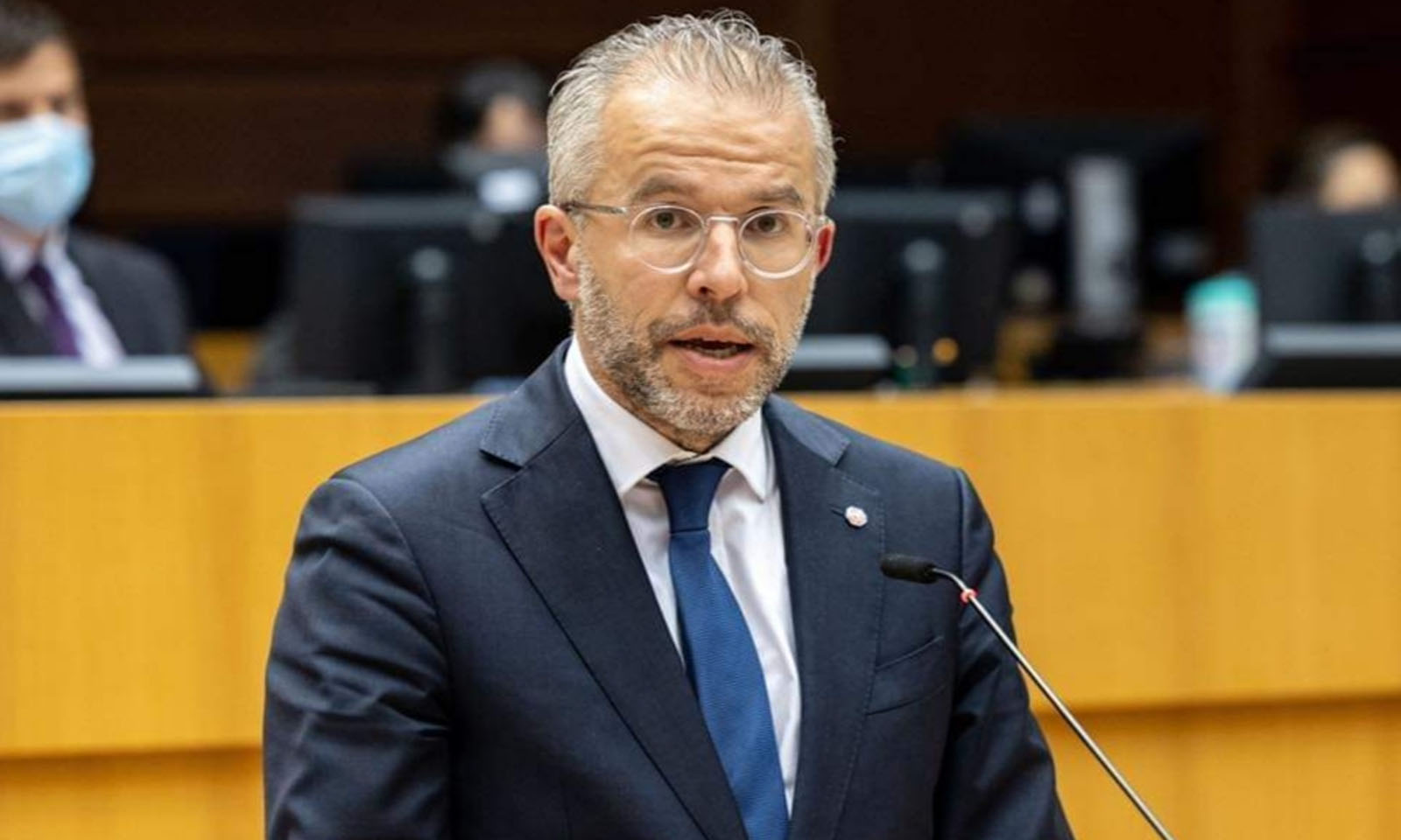 Eurodeputeti Reuten: Hiqni masat ndaj Kosovës, KE të përgatisë një opinionin për aplikimin e saj ...