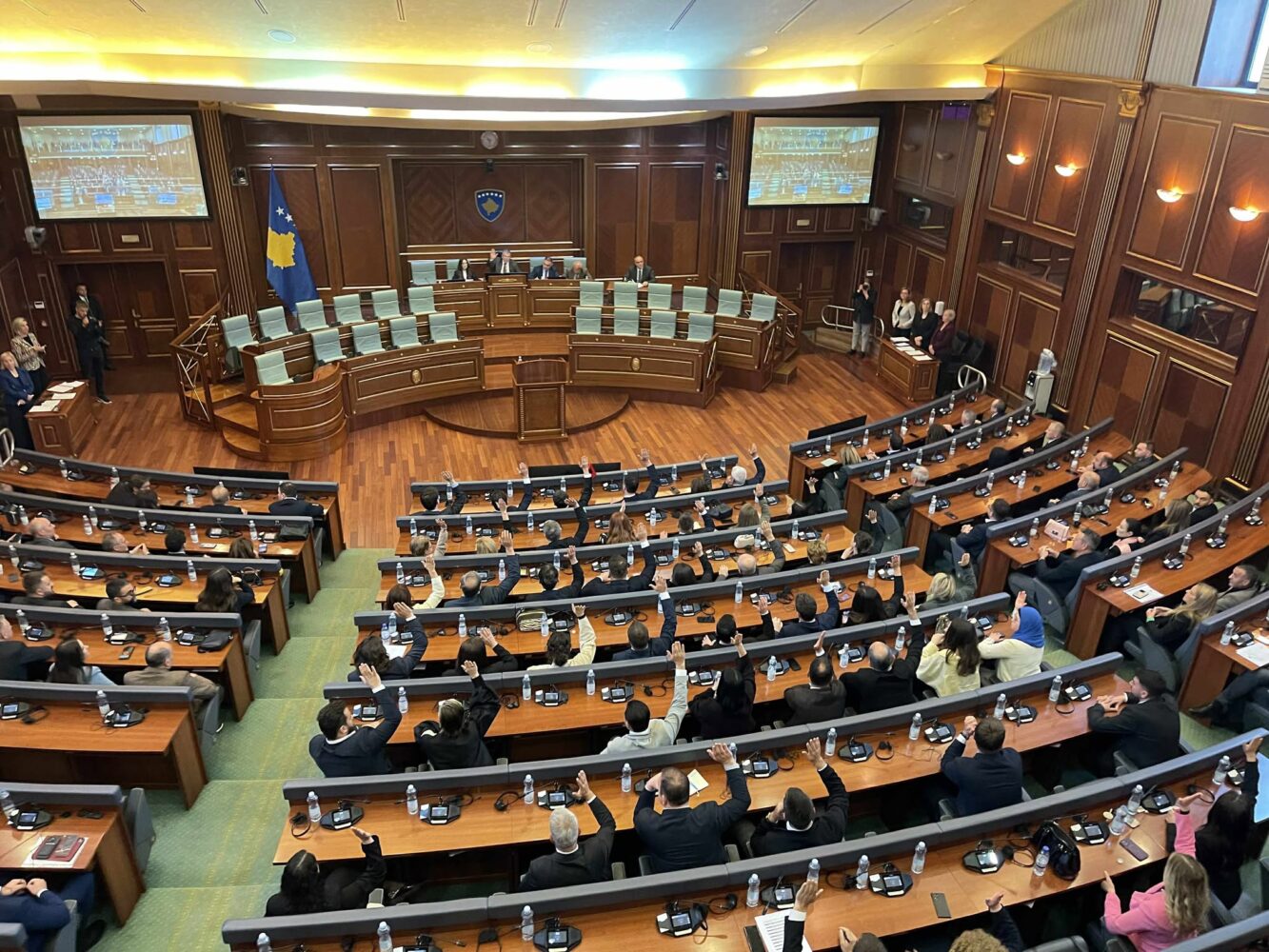 Pas 48 orësh, seanca e 21-të - Gazeta Express