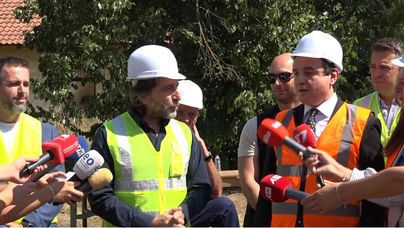 Rama i kërkon t'ia zhbllokojë buxhetin, Kurti bën fushatë kunder tij ...