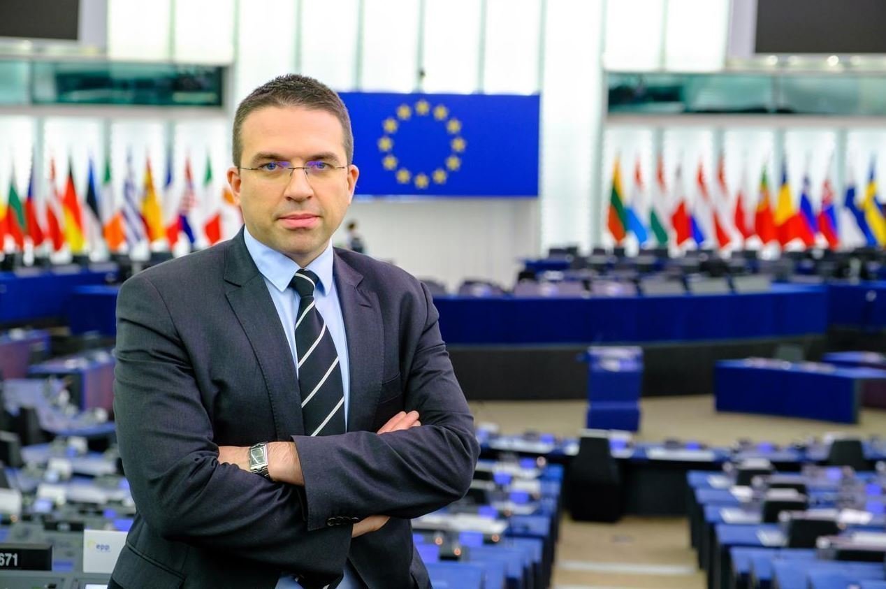 Eurodeputeti kroat: Kisha Ortodokse Serbe dhe projekti i “Botës Serbe ...