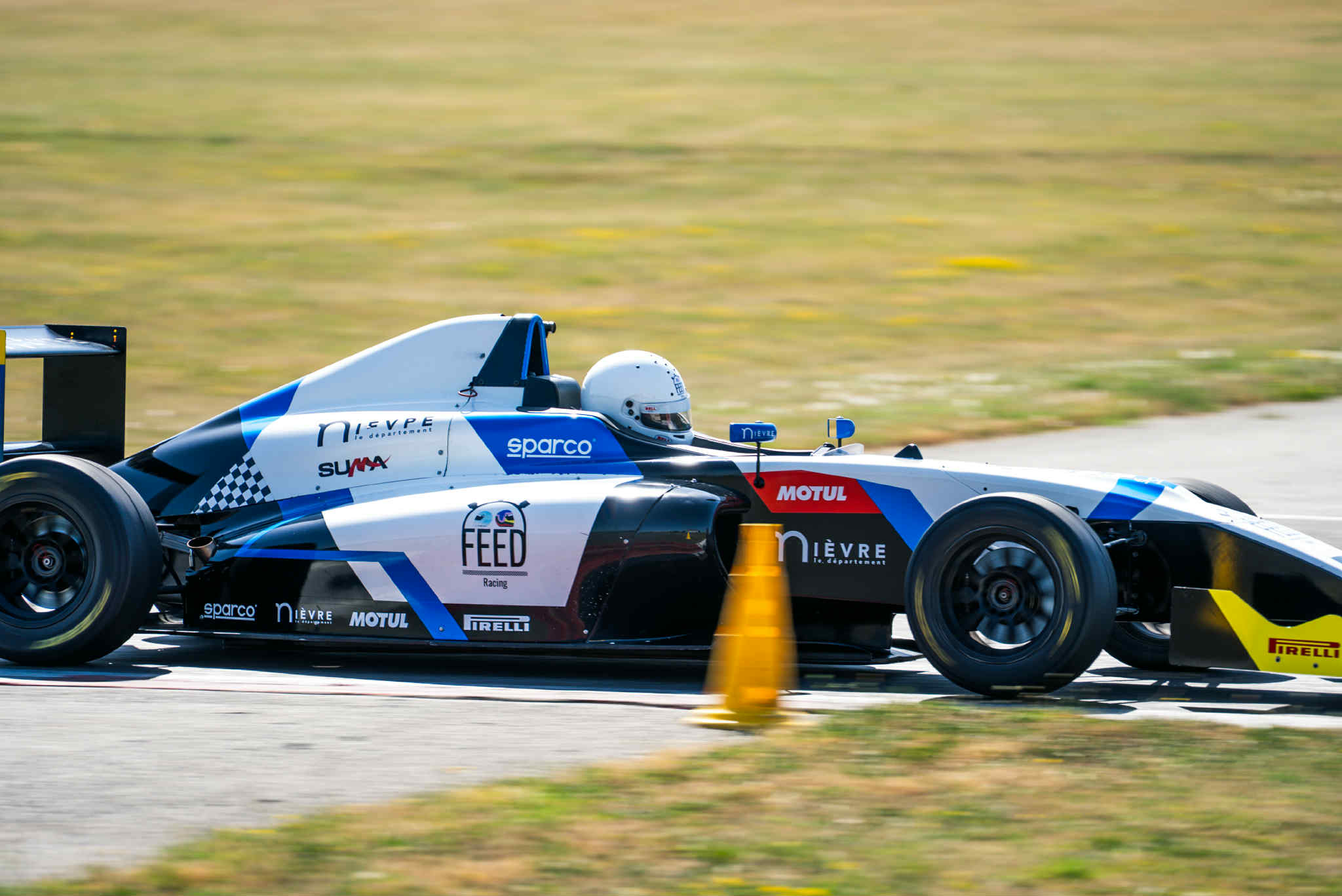 Orik Devolli pjesë e F4, ambicie për Formula 1 - Gazeta Express