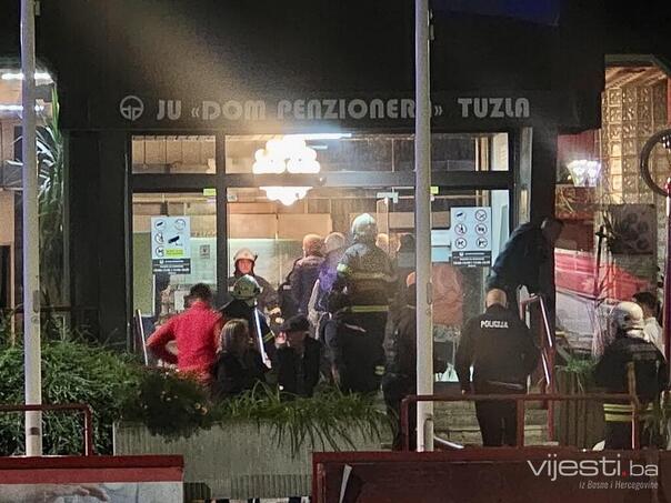 E konfirmon policia: Dhjetë të vdekur në zjarrin në Tuzla - Gazeta Express